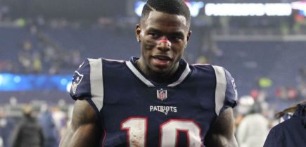Patriots ‘conditionally’ re-instating Josh Gordon following substance ...
