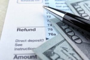 IRS ‘Text Scams’ on the rise: Financial experts share the red flags you ...